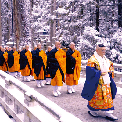 關於李居明 - 李居明多媒體平台